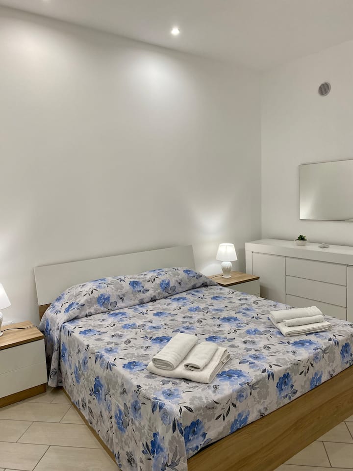 Casa Indipendente In Centro - Arena