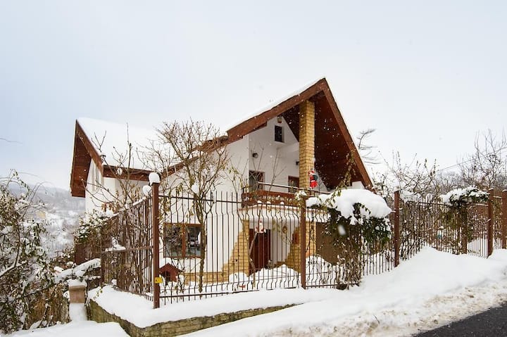 Paradise View Brasov Villa - Brașov