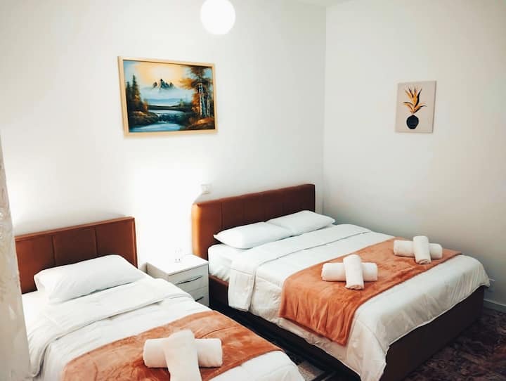 Sazan Apartment - Tiran
