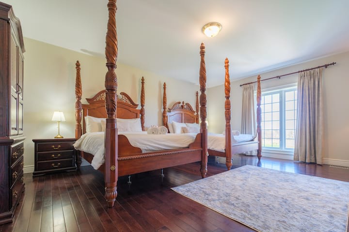 Garden View Suite - Niagara Falls