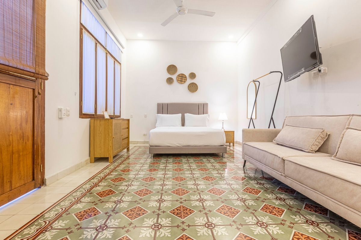 Spectacular Loft with kitchen in Getsemani! - Hotels for Rent in ...