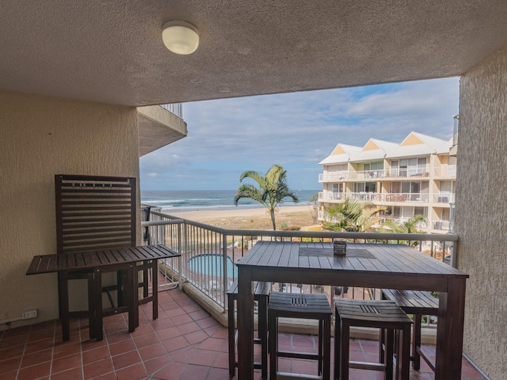 3 Bedroom Refurbished - Coolangatta