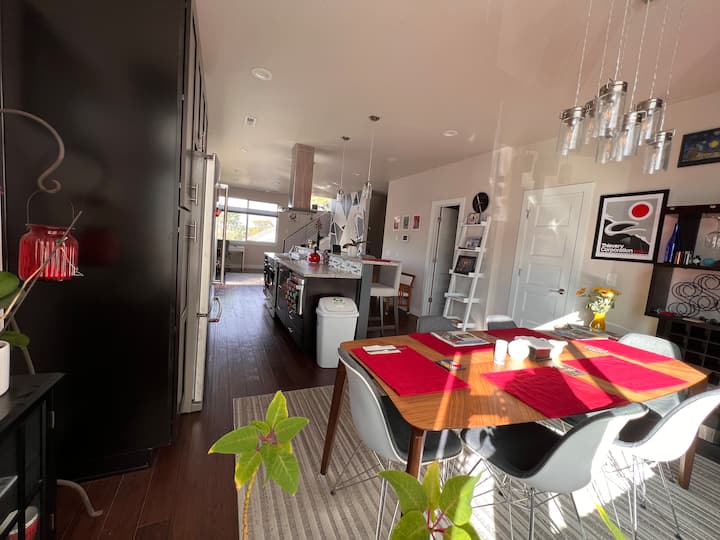 Modern Townhouse With Rooftop Deck - Denver