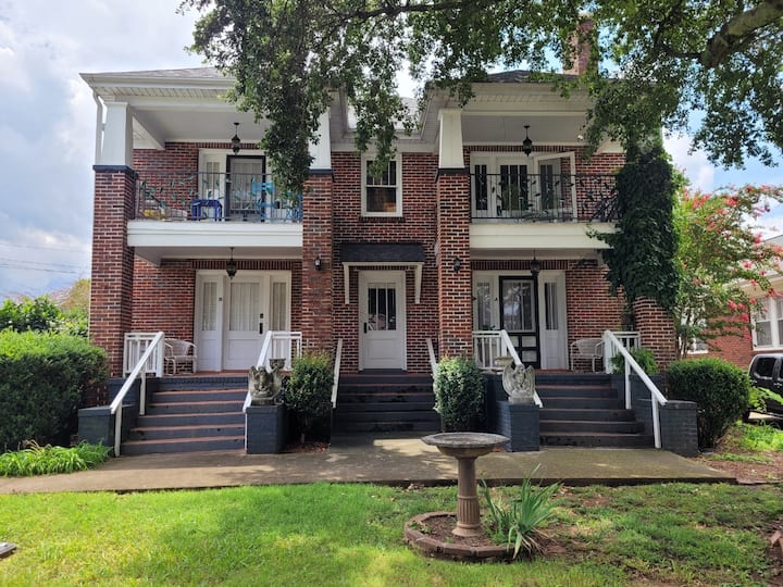 Cozy Studio In Downtown Greer. - Lake Robinson, SC