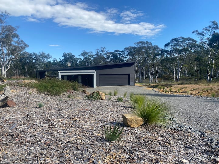 Natural Bush Haven & Bell Tent - Goulburn
