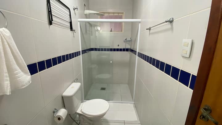 Quarto Duplo Cama De Solteiro - Ubatuba