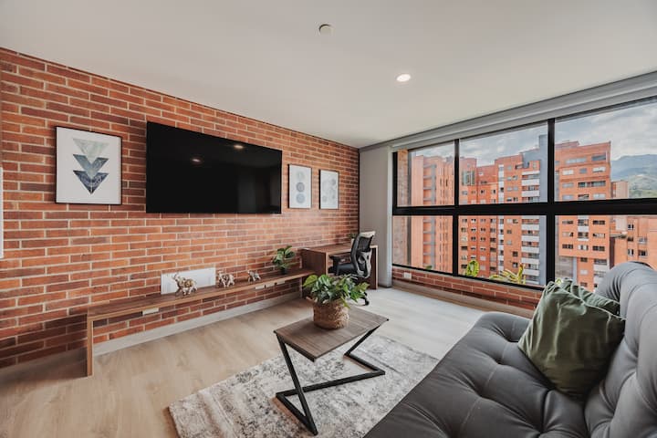 Prime Location With Fast Wifi & Ac Comfort! 1112 - Medellín