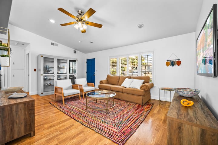 Oceanside Getaway: Walk To Harbor & Beach - Oceanside, CA