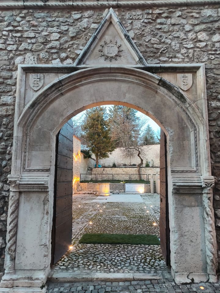 Suite Palazzo Pascali - L'Aquila, Italia