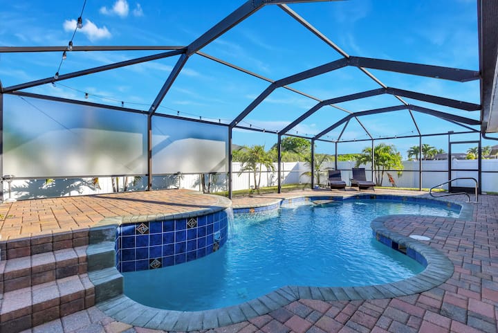 Aqua Dream Escape - Cape Coral, FL