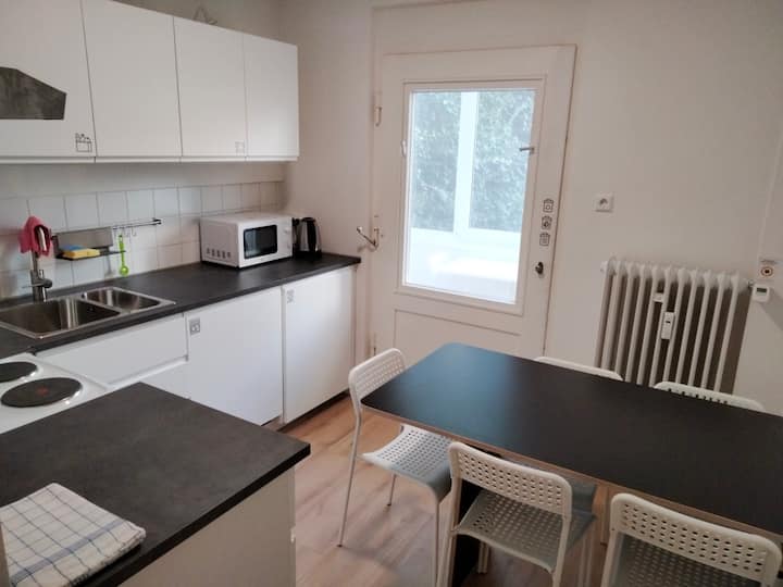 Günstig Zentral Einfach 75qm - Pforzheim