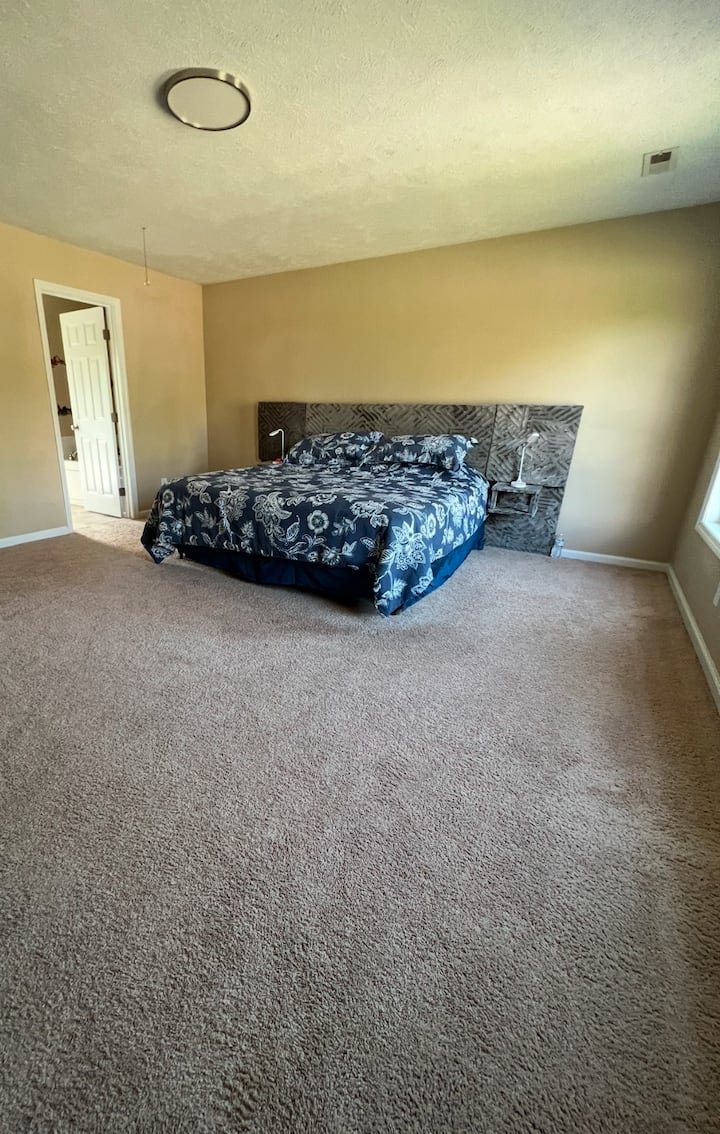 Serene Haven: Peace And Beauty - Fayetteville, NC