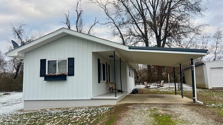 Tiny Home - Adorable & Brand New - Jackson, OH