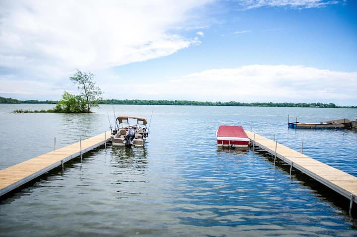Beautiful Lake View! -