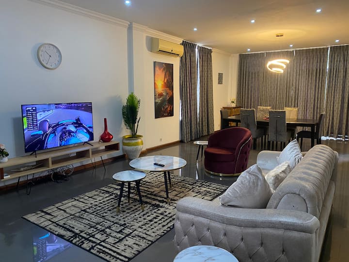 2bd Retreat Townhouse By Ghana's President's House - Accra