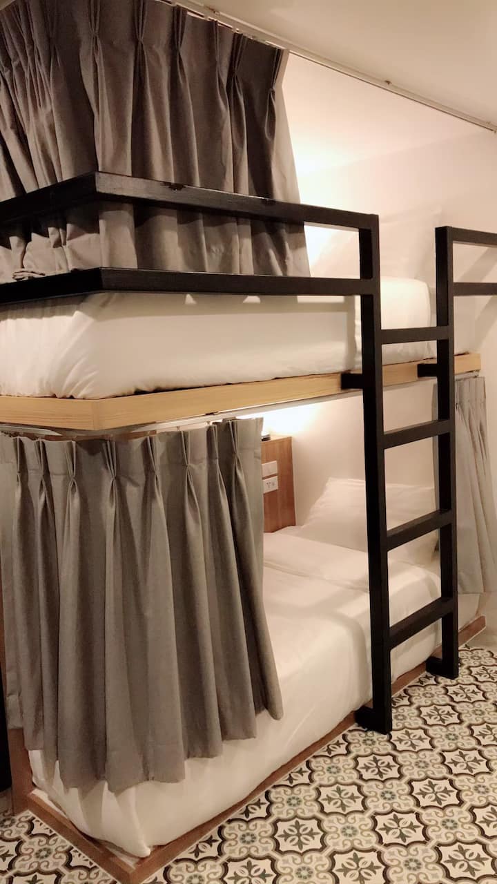 Yaa 502 Bunk Bed For 2 People - Phuket