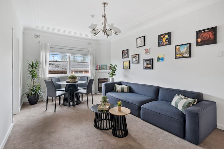 Coastal Bliss 2br Apt In Bondi With Parking - Bondi Beach