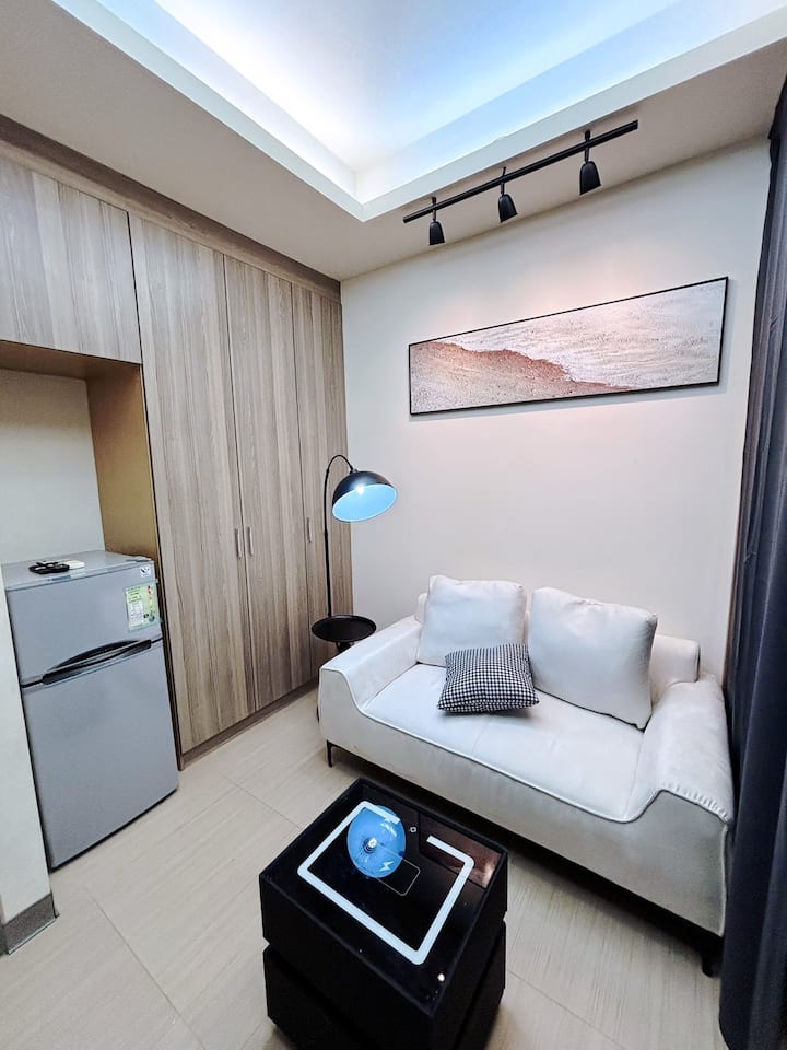 101信義區,獨立電梯,獨立出入口,獨立陽台,可看到101大樓 - Taipei City