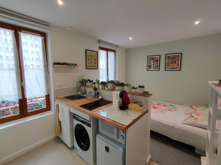 Pea Pot Nest : Cozy New Studio - Décines-Charpieu