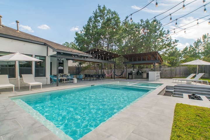 Amazing 4 Br Home W New Pool & Sunken Fire Pit! - The Woodlands, TX