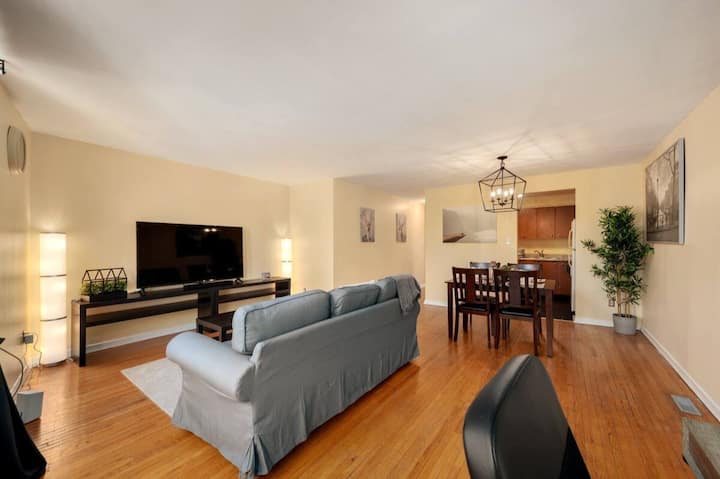 Cozy And Spacious 2 Br Apartment - Toronto