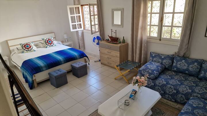 Chambre Dans Une Villa Au Calme - Agadir