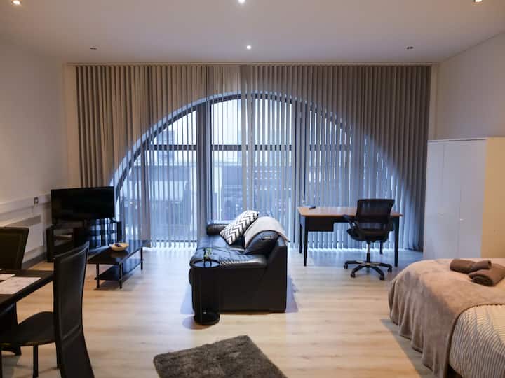 Swansea City Centre Apartment - Swansea, UK