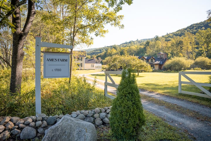 Idyllic Vermont Farmhouse - Townshend State Park, Townshend