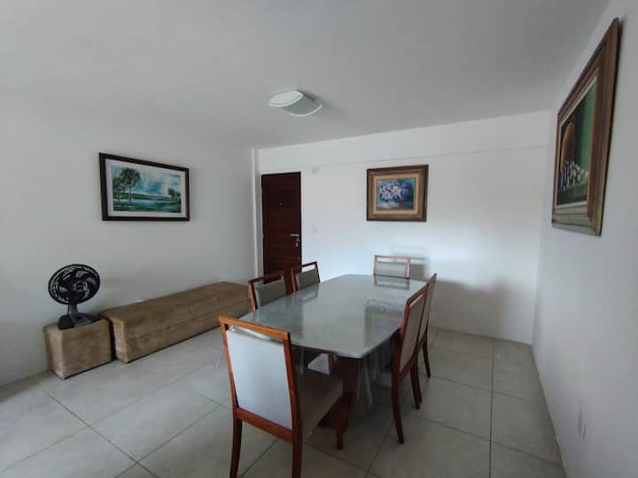 Quarto Em Apartamento Familiar - Maceió