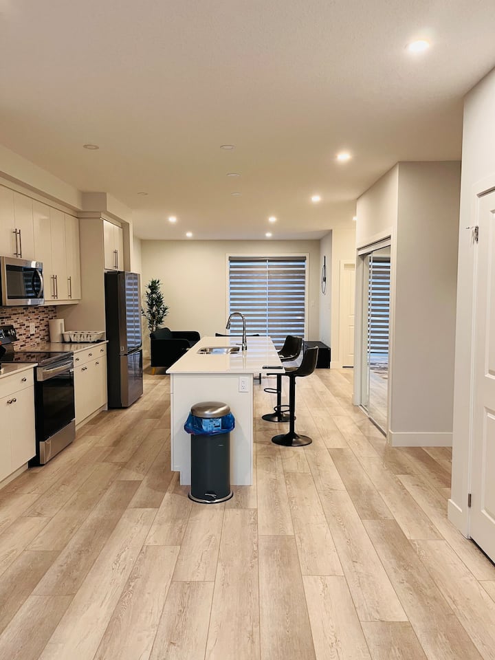 Cozy Urban Retreat - Belmont
