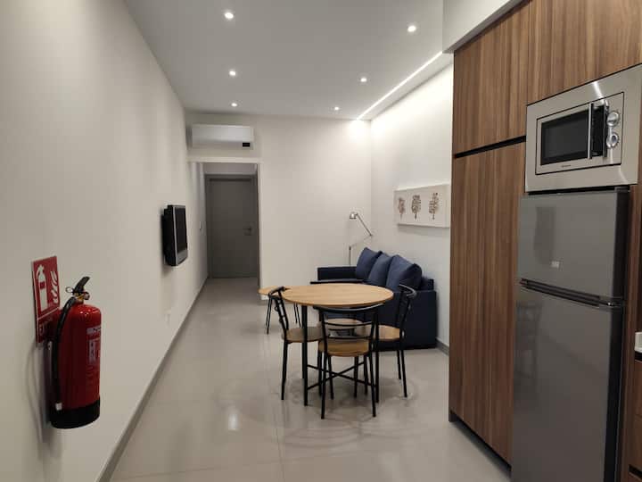 "La Montehermoseña B" At-cc-0852 - Cáceres‎