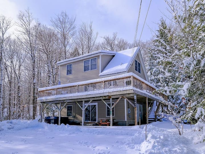 Okemo House With Private Hot Tub - Ludlow, VT