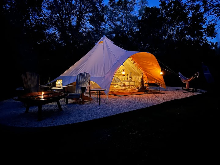 Wooded Glamping Retreat W/bath - New Braunfels, TX
