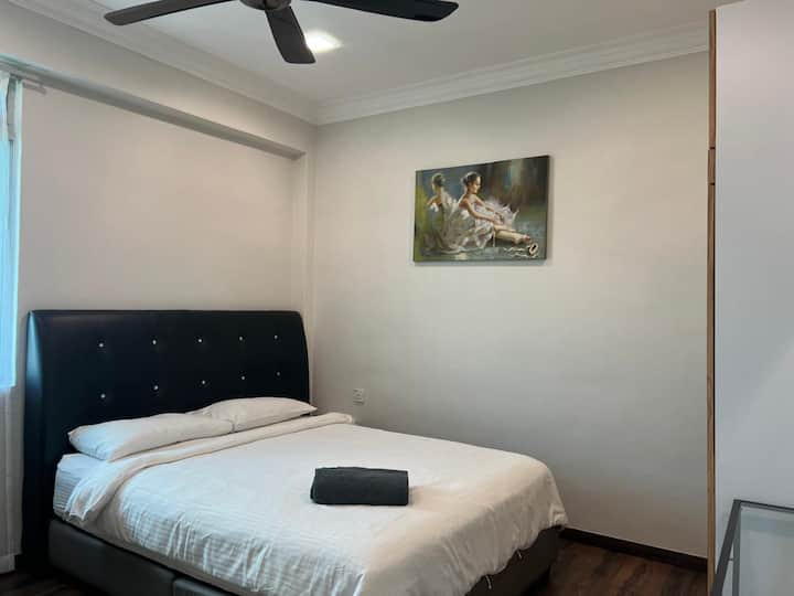 The Quinlan  @ Bayu Puteri 1 Apt - Johor Bahru