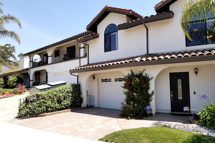 Clean And Classy 3 Bed Villa, Great Family Retreat - Castro Valley, CA