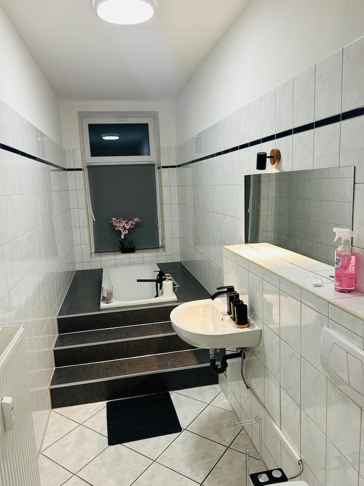 Gemütliche Zwei-zimmer Wohnung - Leipzig