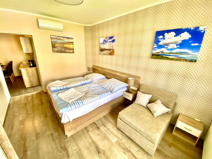 Unio Vendégház 1. - Superior 1/2 Apartman - Siófok