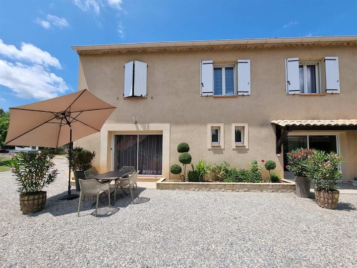 Gîte Le Laurier - Château de Sauvan