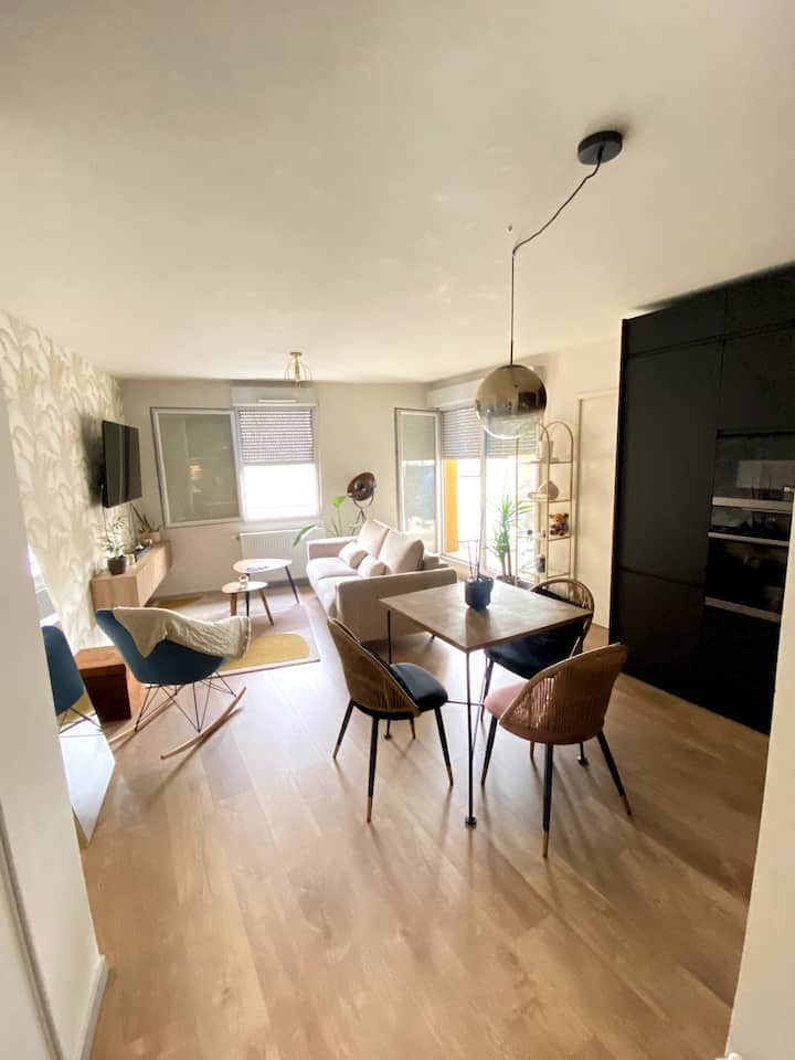 Petit Appartement Cocooning - Vénissieux