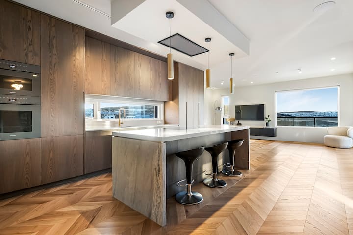 Luxury Apartment - Iceland