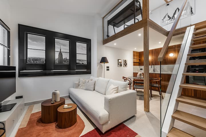 Luxury Townhouse (Retiro Park) - Madrid