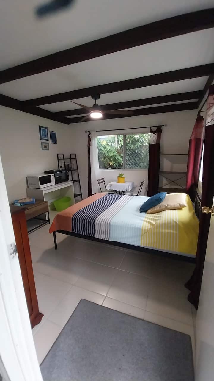 Tranquil/private Beachside Let - Caloundra