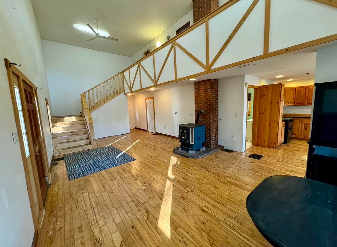 Chez Belliveau House - Houses for Rent in Lyndon, Vermont, United ...