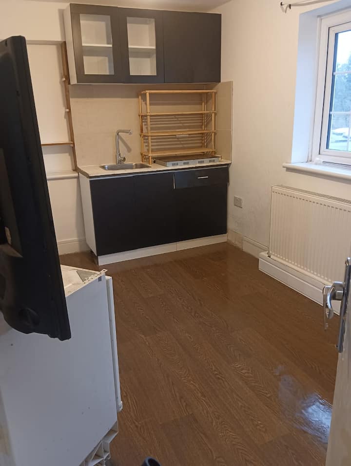 Cabin 5
Fuse Lodge - Hounslow