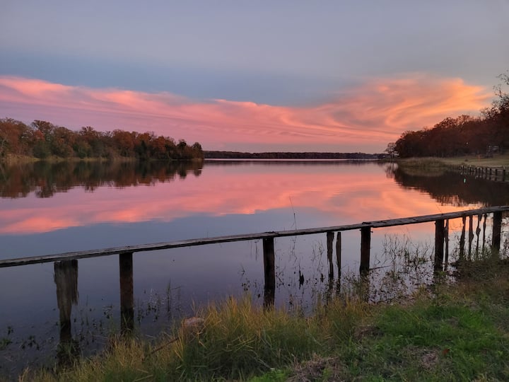 Smooth Sailing Cabin - Log Cabin, TX