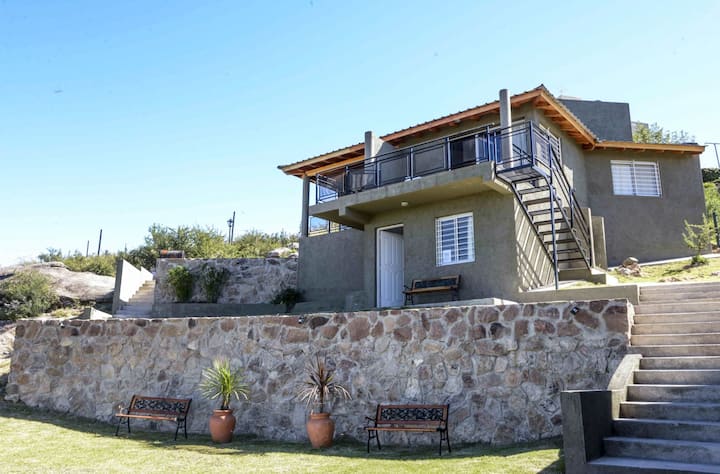 Cabaña Con Hermosas Vistas A Solo 10min Del Centro - Villa Carlos Paz