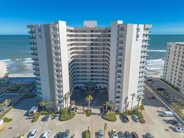 Towers Grande 3 Bedroom 3 Bath - Daytona Beach Shores, FL
