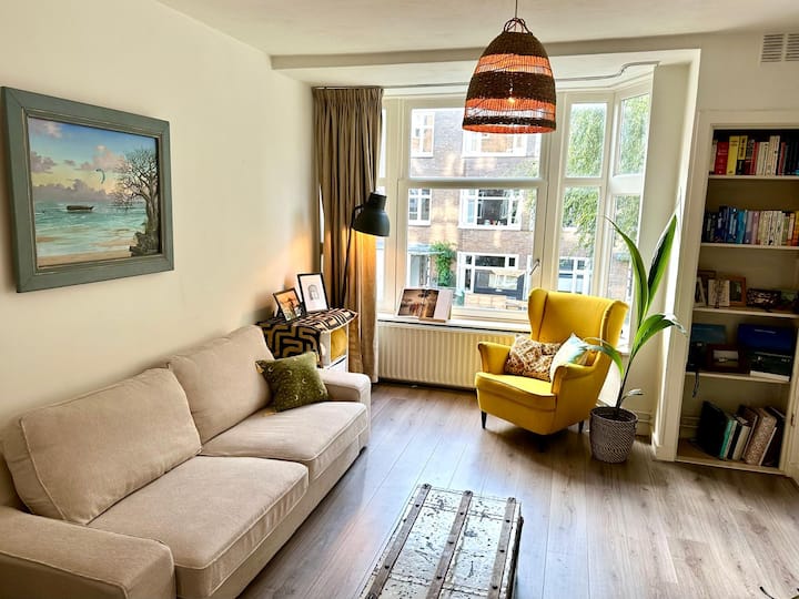 Light, Park-side Apartment In Amsterdam-west - Amsterdam