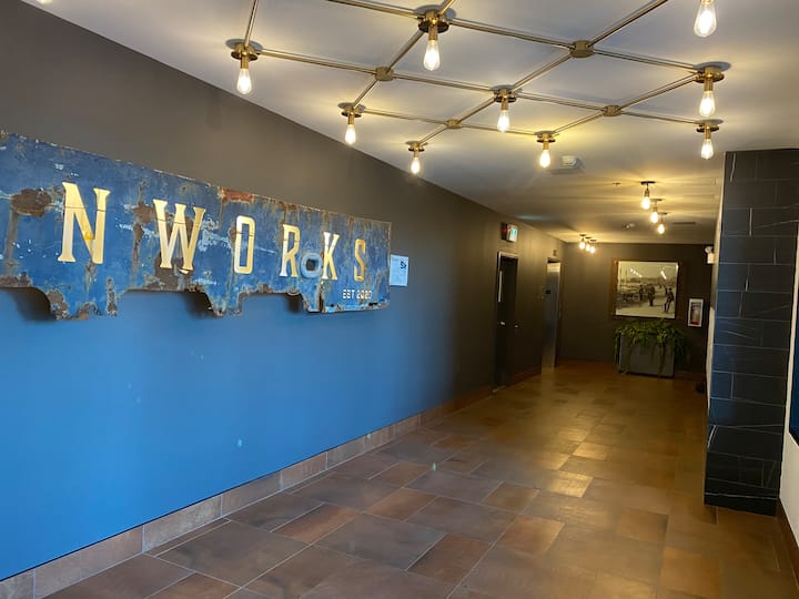 New 1bd/downtown/pking/furnished - Victoria