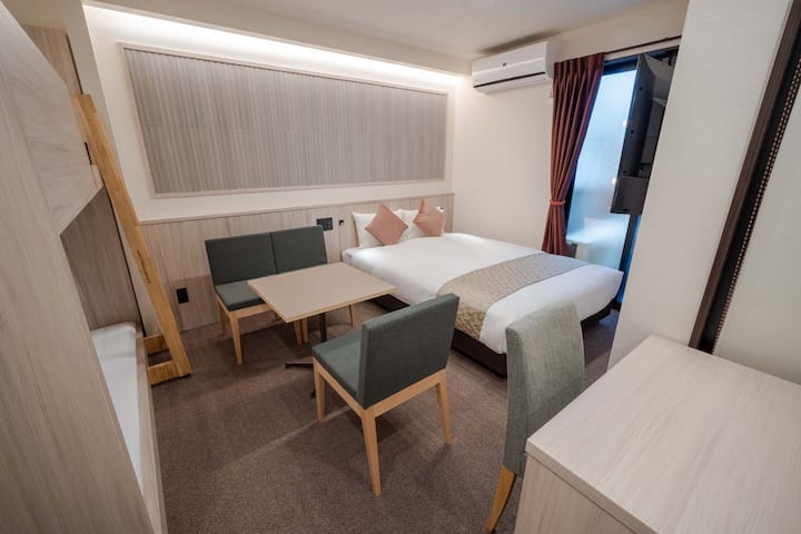 Near Nishiki Mkt/bunk/kitchen/laundry - Kyoto